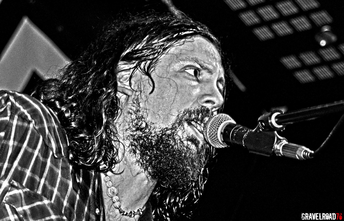 Entrevistamos a Charlie Hager (The Captain Legendary Band) en su casa ...